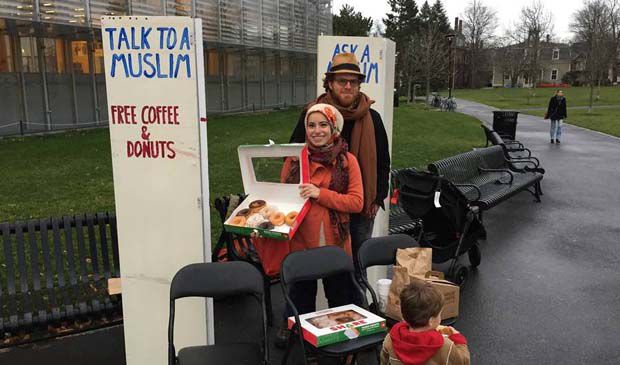 This Muslim Woman Created a “Talk to a Muslim” Stand to Combat ...