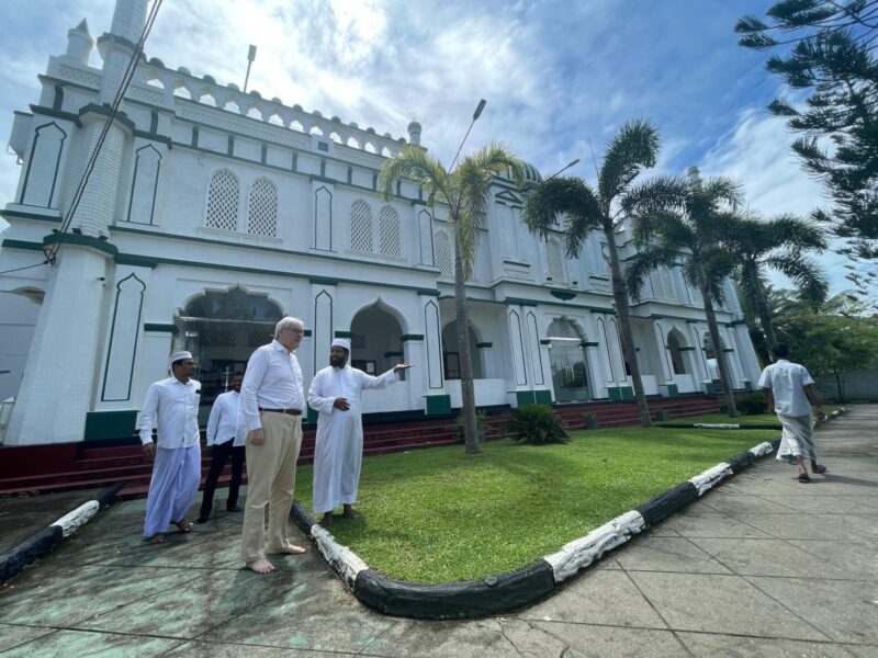 British High Commissioner visited the Masjid Al-Abrar Mosque